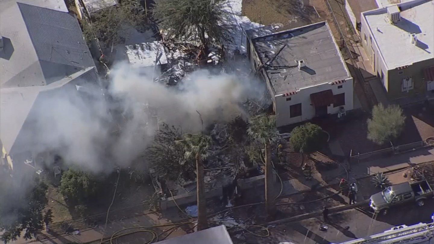 One dead, one hurt after gas leak, explosion, massive fire at Ph ...